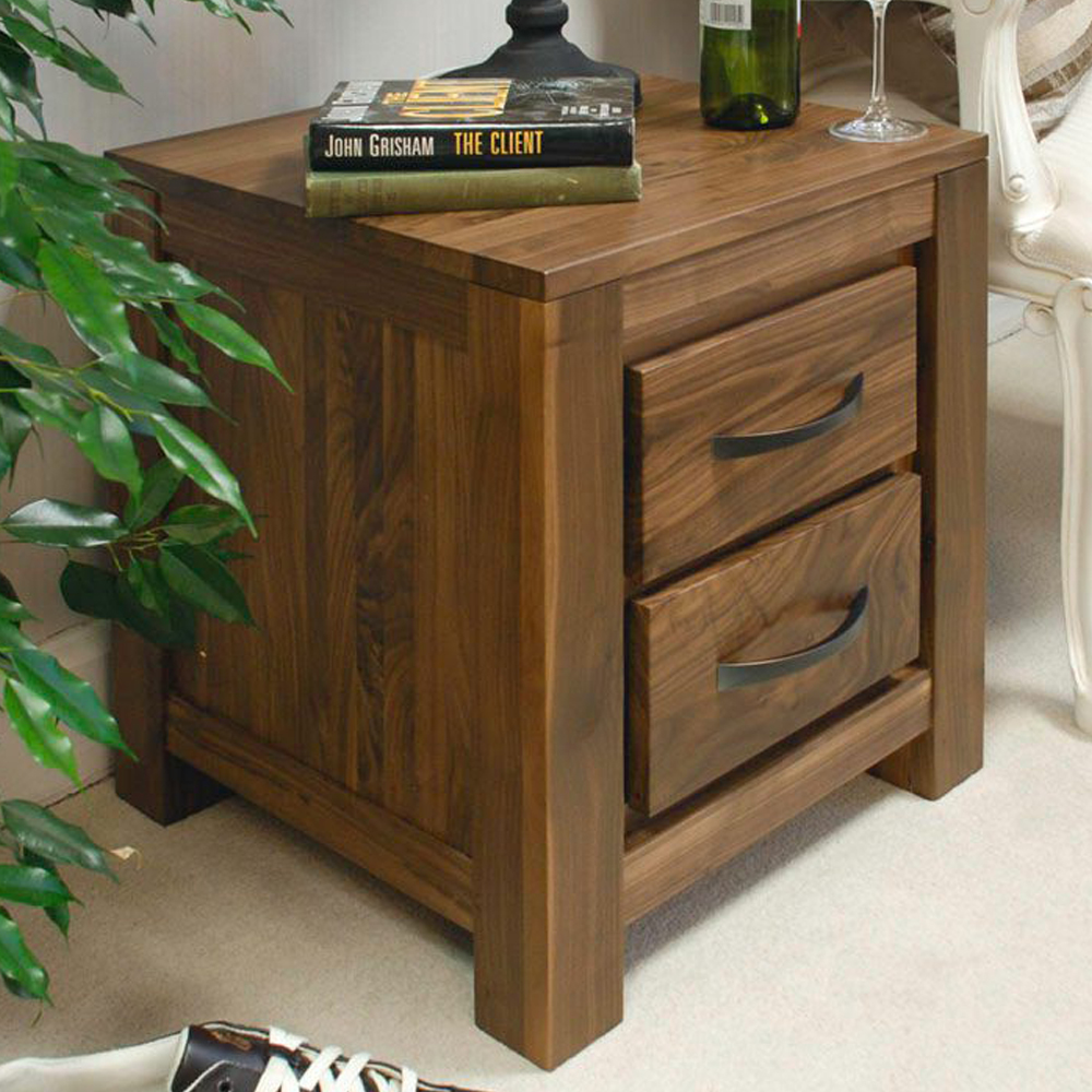 Oak Lamp Tables | Free Delivery & Returns | Oak World