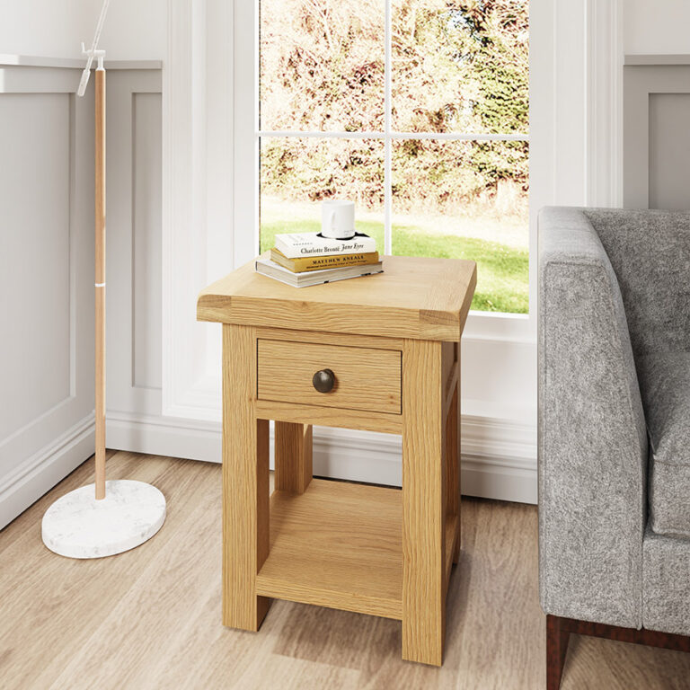 Oak Lamp Tables | Free Delivery & Returns | Oak World