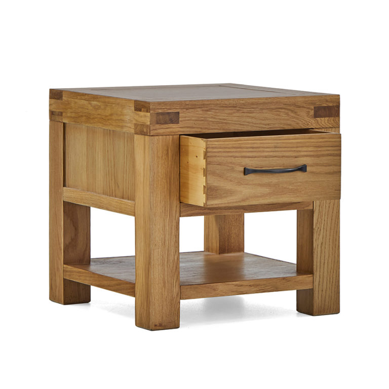 Oak Lamp Tables | Free Delivery & Returns | Oak World