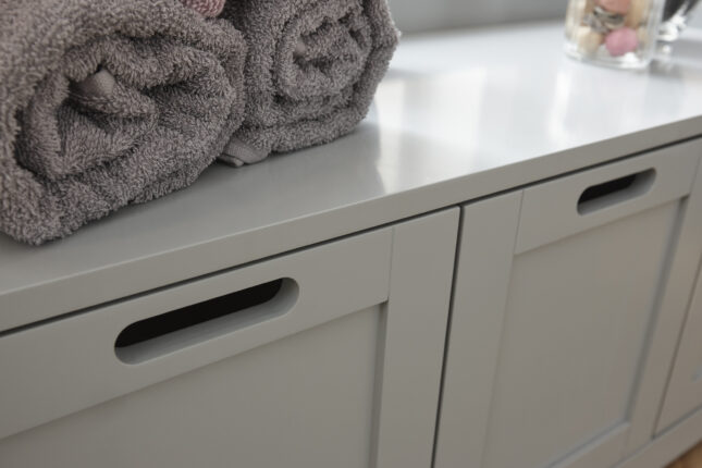 Skala Grey 3 Door Storage Unit | Oak World