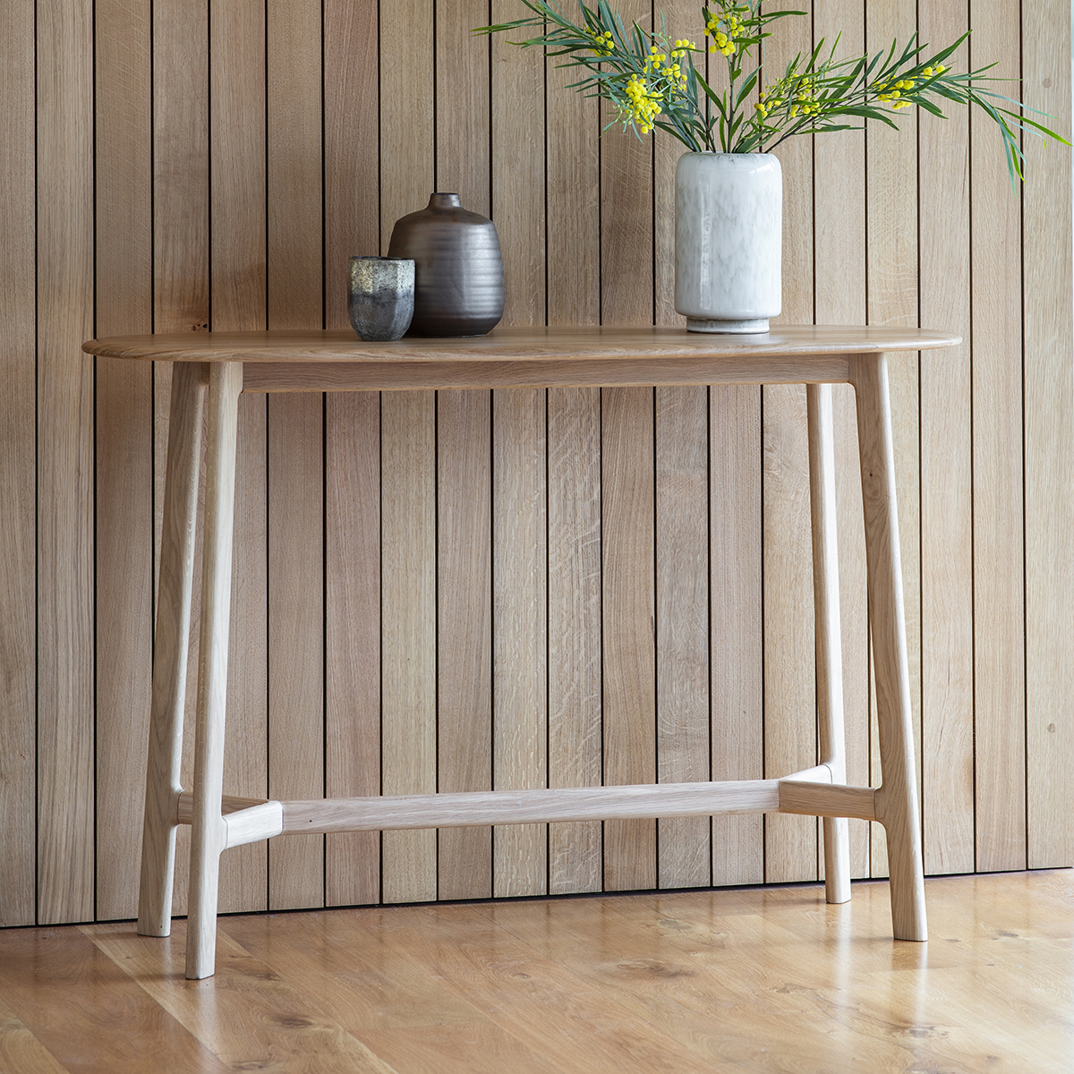 Zeffari Console Table | Oak | Oak World