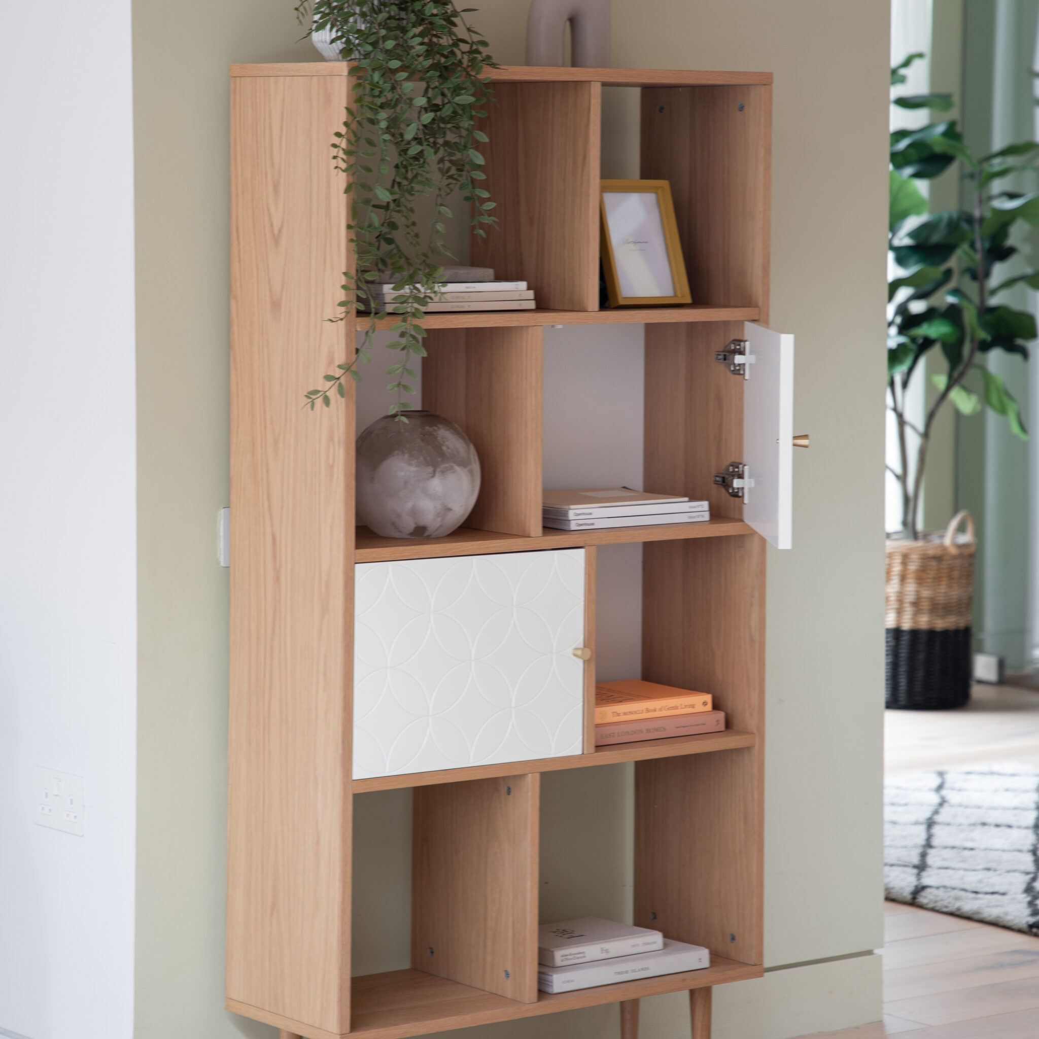 Oak Display Cabinets | Free Delivery and Returns | Oak World