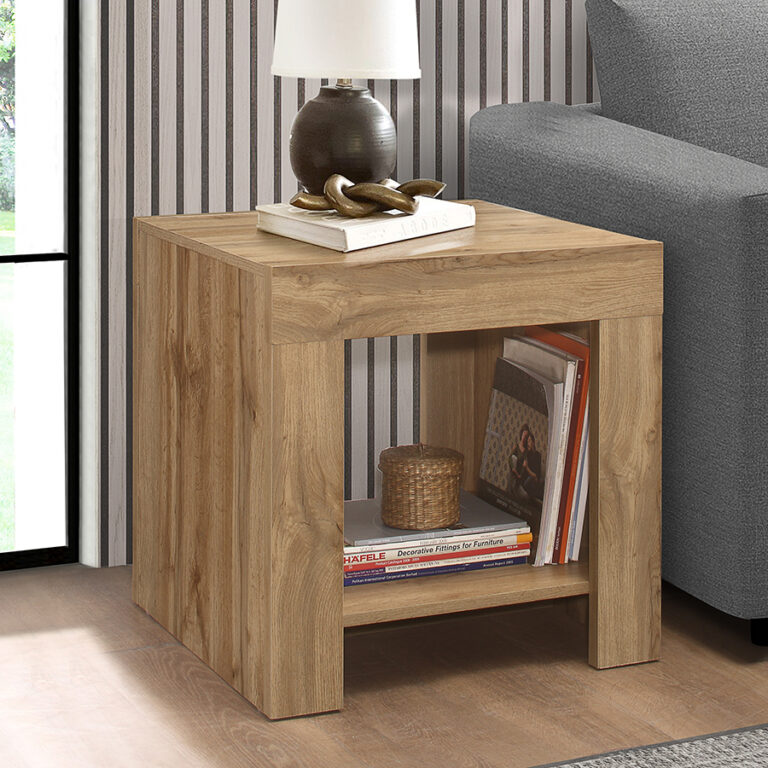 Oak Lamp Tables | Free Delivery & Returns | Oak World