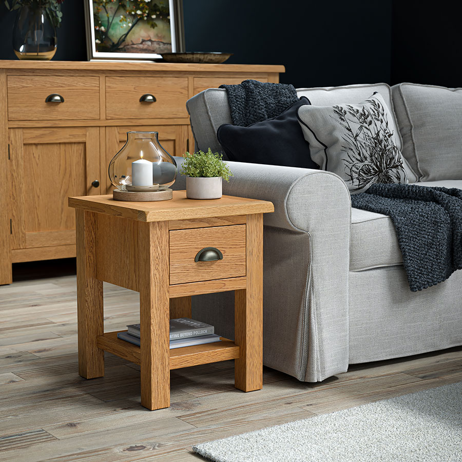 Oak Lamp Tables | Free Delivery & Returns | Oak World