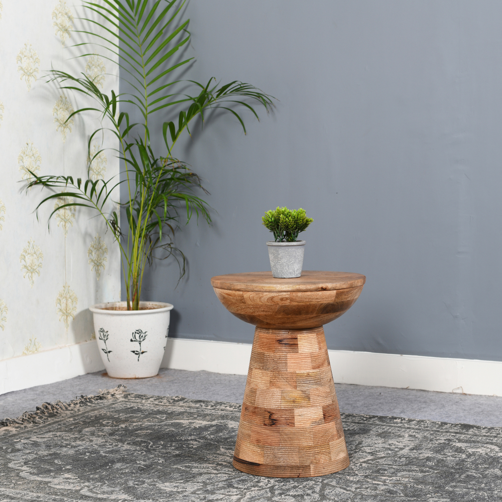 Oak Lamp Tables | Free Delivery & Returns | Oak World